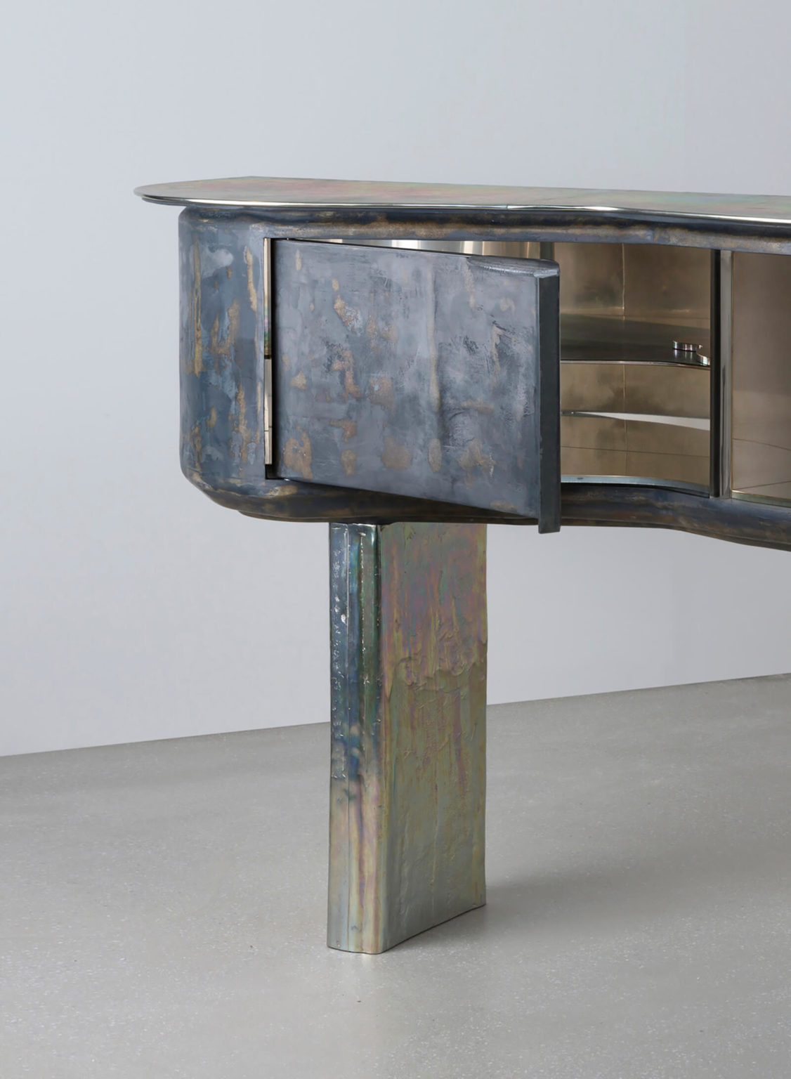 Vincenzo De Cotiis - Exhibitions - The Design Edit