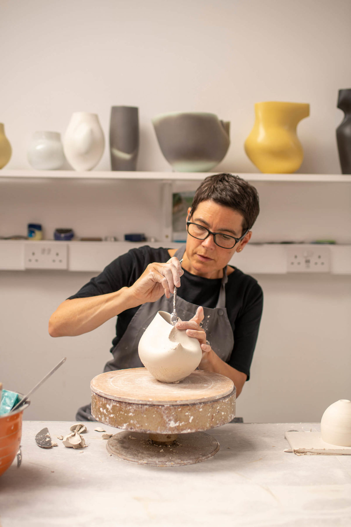 Artists under Lockdown / Sara Flynn - In The Studio - The Design Edit